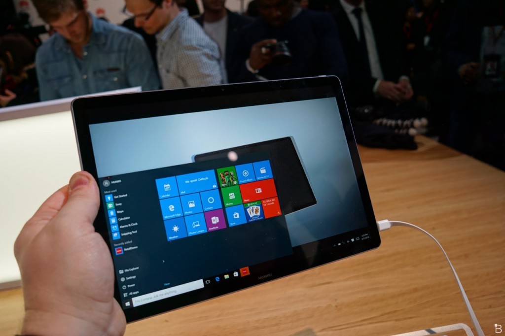 Huawei MateBook hands-on: A Super-skinny Windows 10 laptop/tablet ...