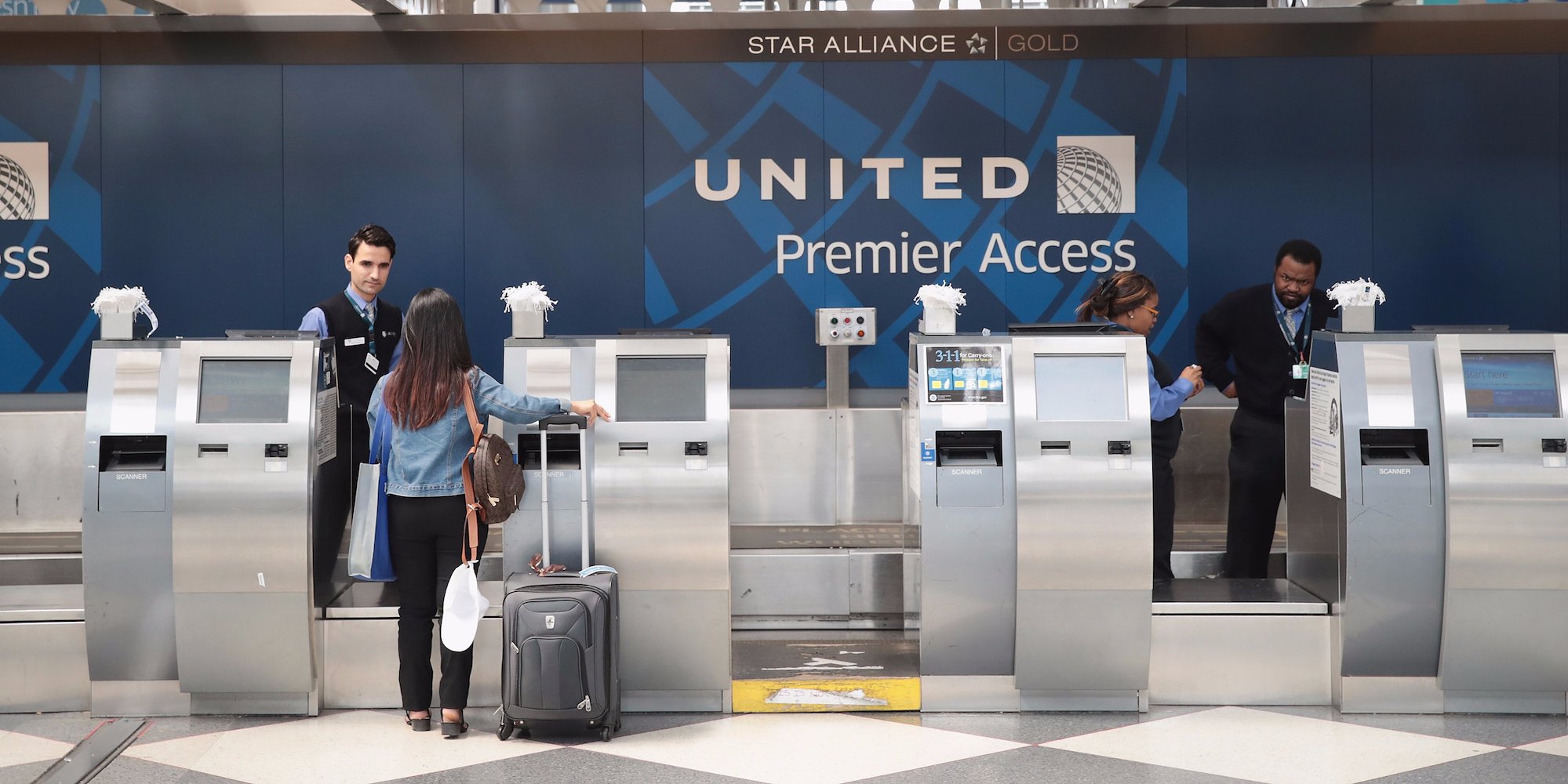 JPMorgan Chase and United are unveiling a new travel-rewards credit ...