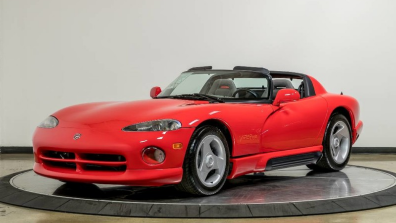 I Need This Time Capsule 1992 Dodge Viper With 34 Miles on the Clock ...