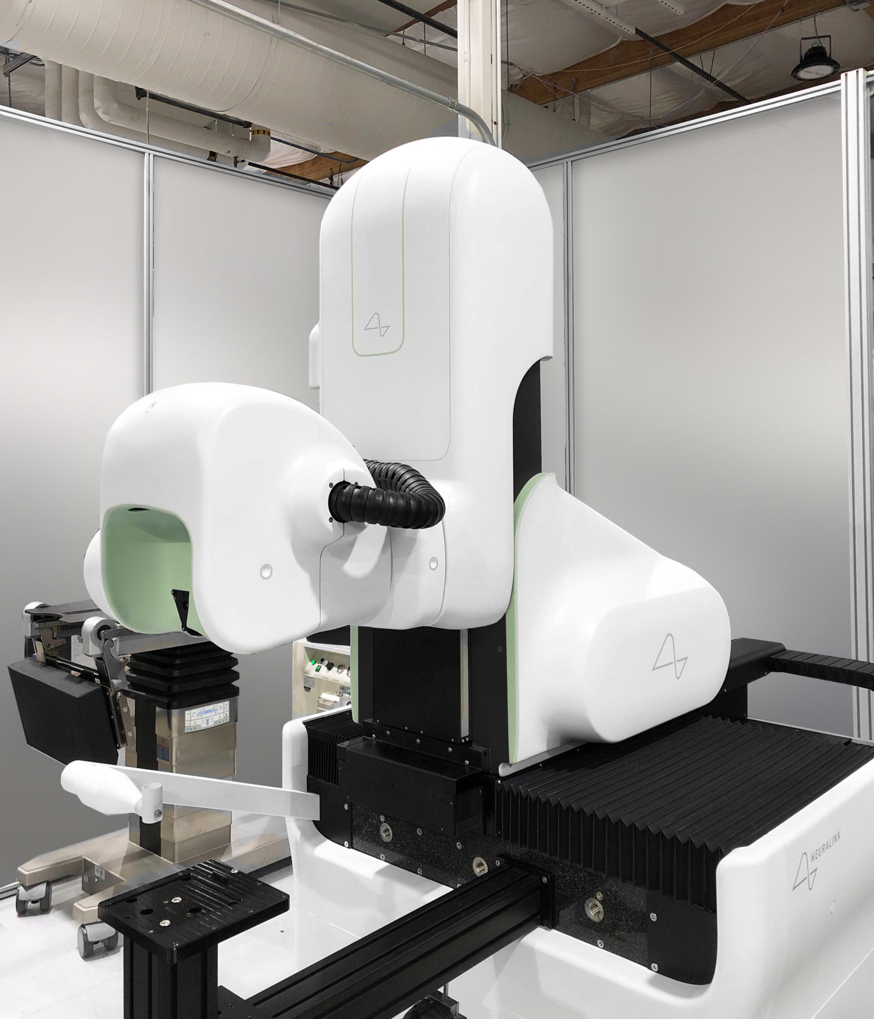 Take a closer look at Elon Musk’s Neuralink surgical robot - TechKee