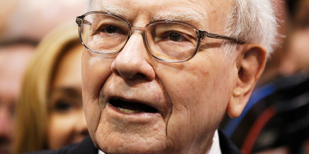 Warren Buffetts Berkshire Hathaway Slashes Wells Fargo Stake By 43